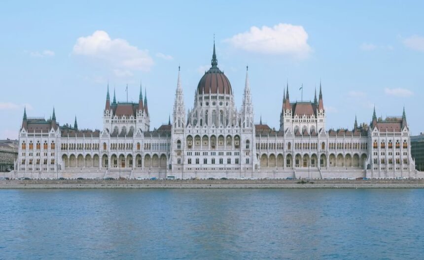 10 Amazing Attractions in Hungary You Need to Visit – The wanders